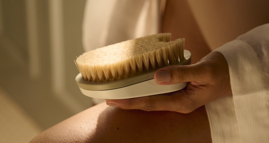 I tried dry brushing for a month, here's how it changed my skin